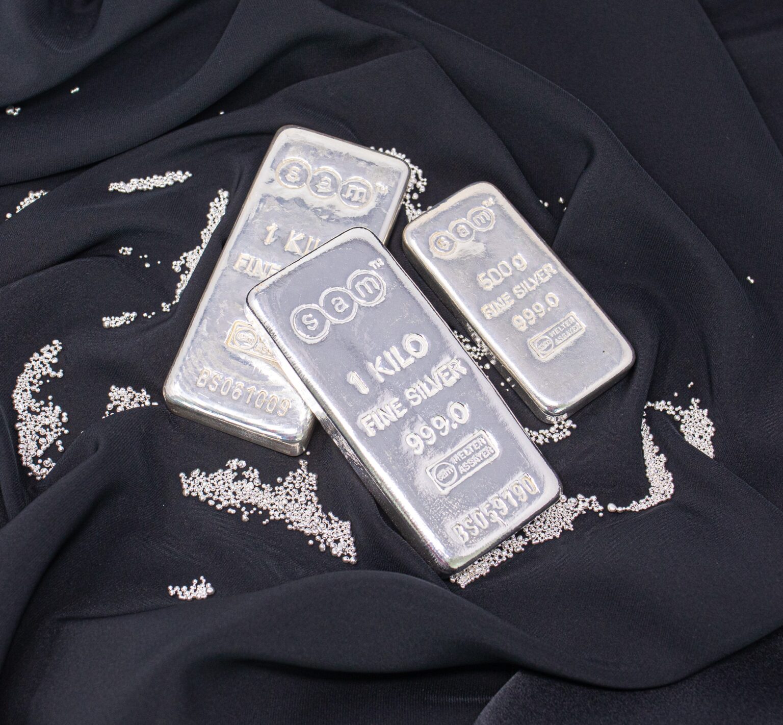 999/9999 SILVER CASTED BARS AND GRAINS | SAM Precious